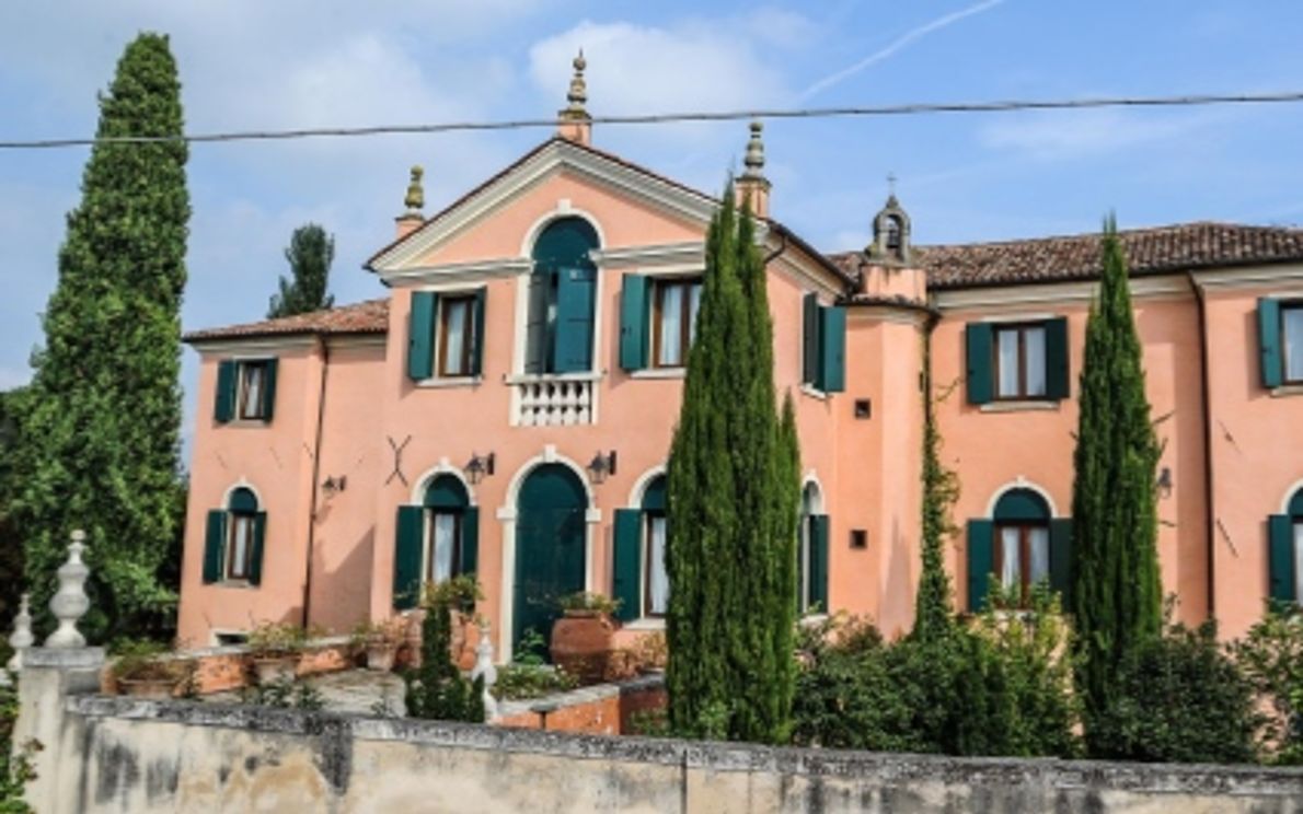 Villa Rodella dell'ex proprietario Giancarlo Galan all'asta per 2,7 ...