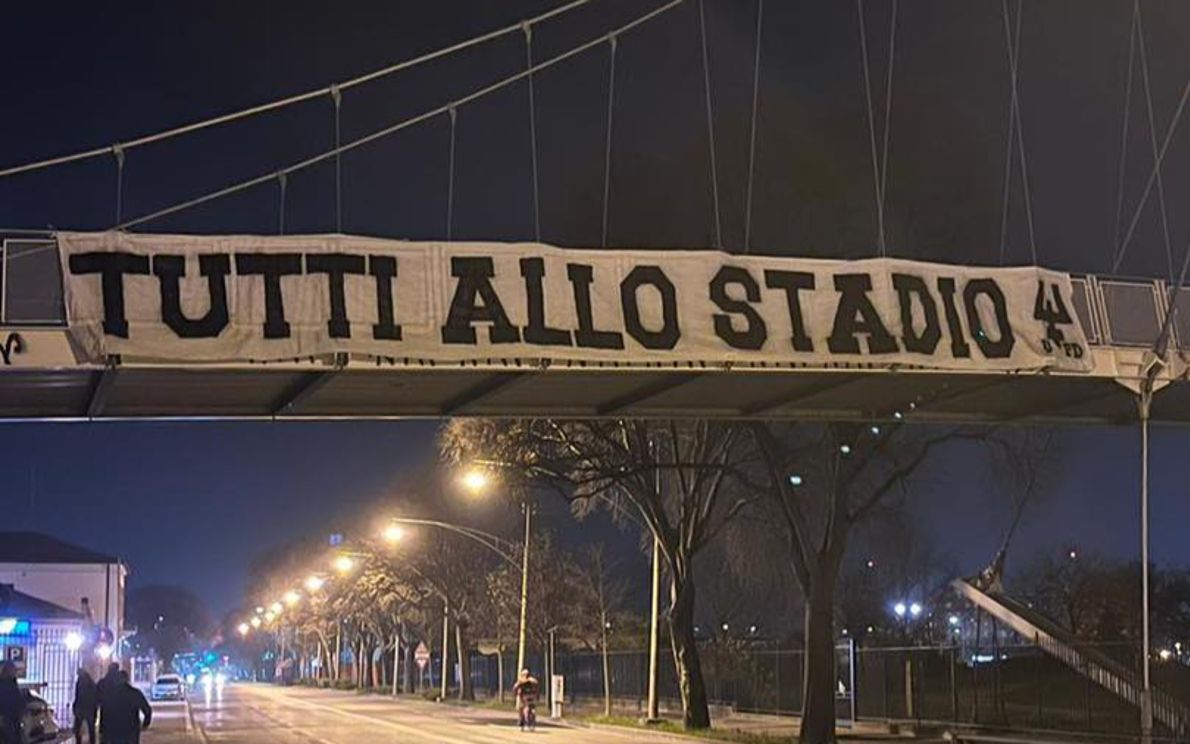 Gli Ultras Padova chiamano a raccolta città e provincia: Tutti allo ... Gli Ultras Padova chiamano a raccolta città e provincia: Tutti allo ...