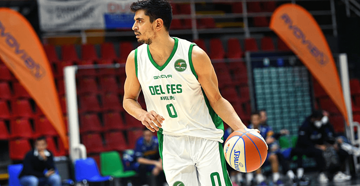 Nicolò Basile alla cabina di regia dell'UBP Petrarca Padova ...