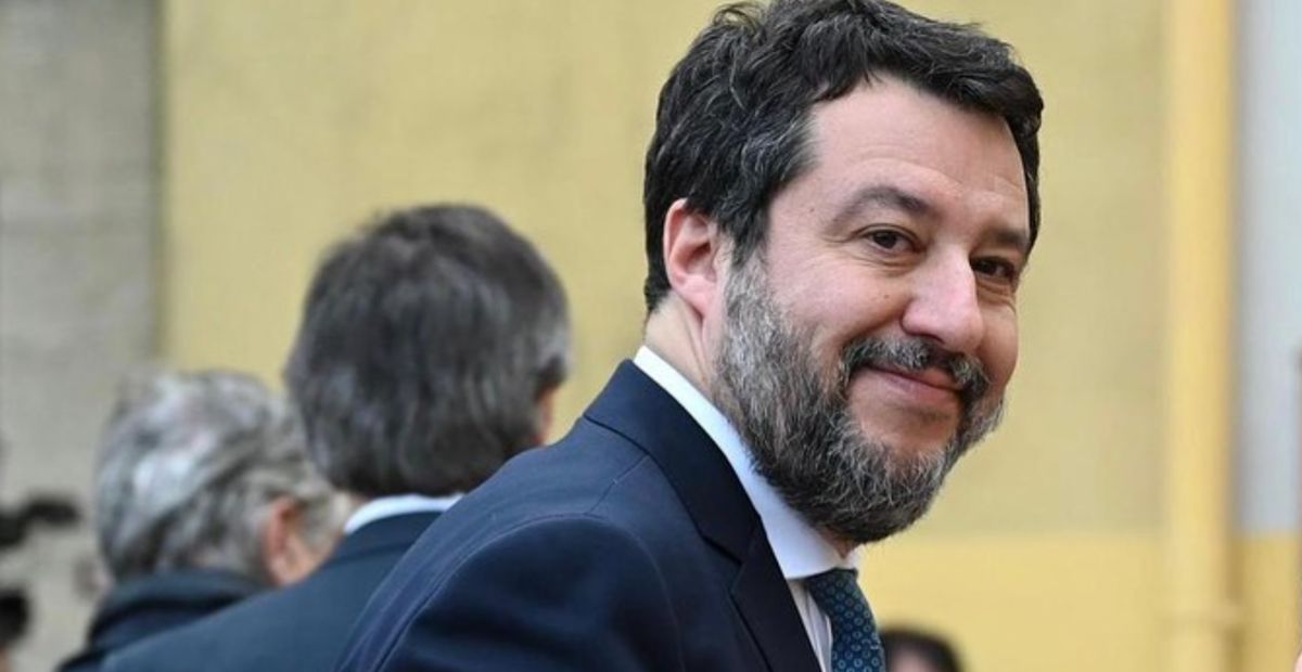 Salvini interviene a Verona: "Entro fine anno eventuali modifiche a ...