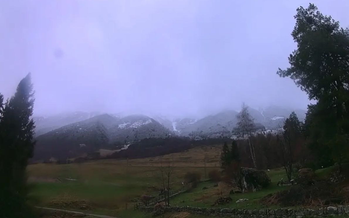 Arrivata la pioggia a Verona dopo settimane di tempo secco, un po’ di neve in montagna ...