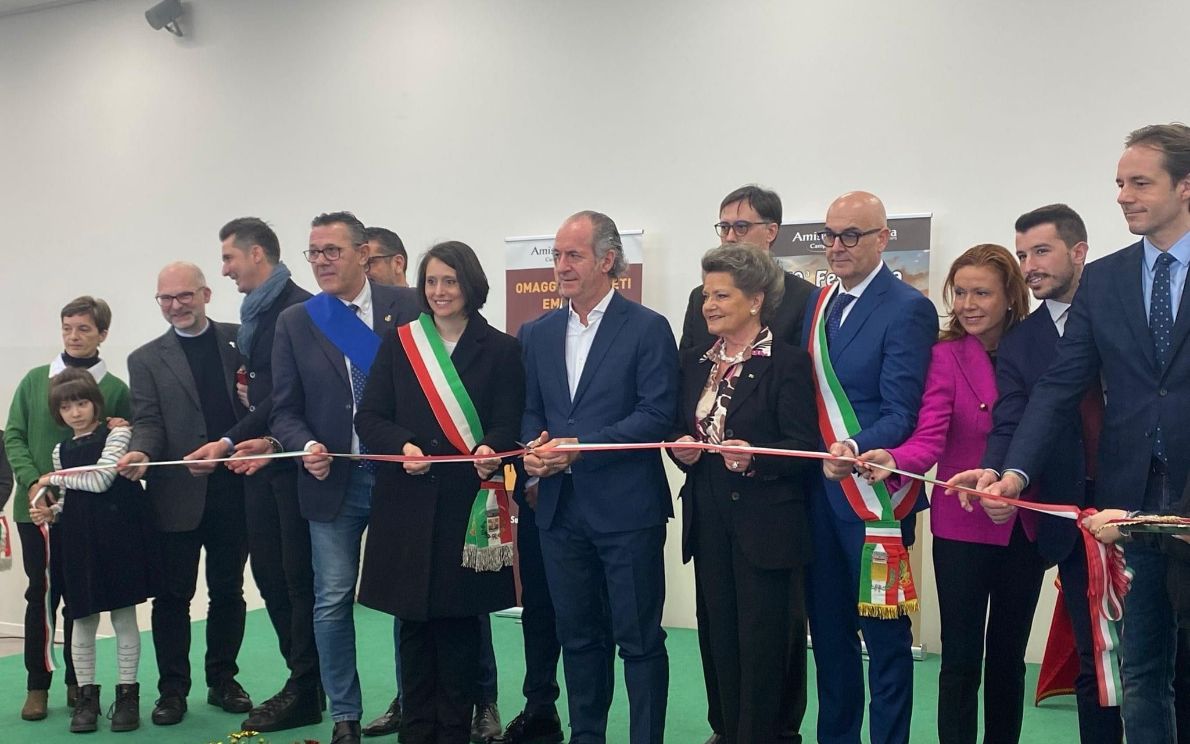 Siglato un patto di amicizia tra il Comune di Campodoro e Godega Sant ...