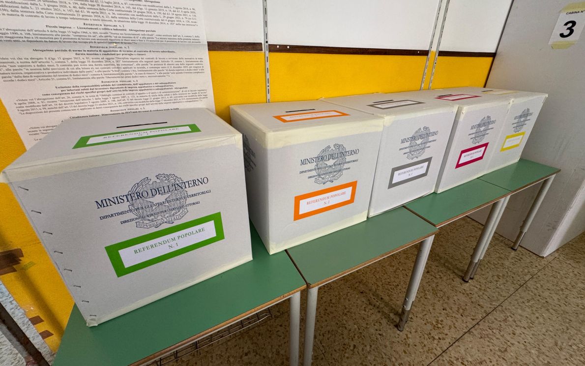 Referendum: alle 23 affluenza in provincia al 18,47%, in città al 24,26 ...
