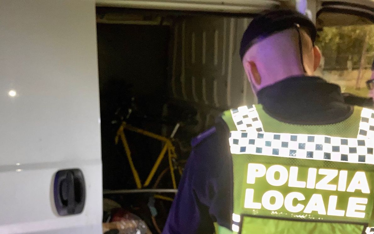 Polizia locale: sgomberato appartamento occupato abusivamente in via ...